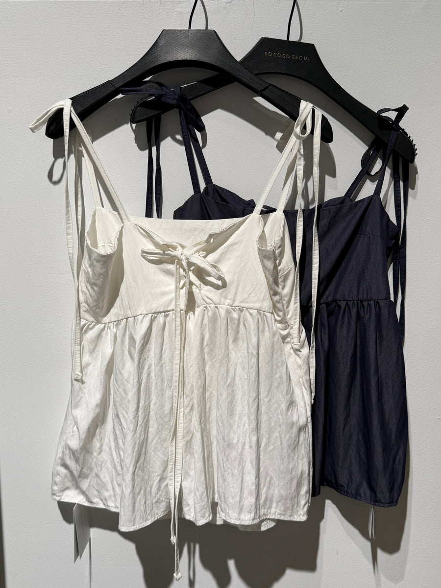 BlackPom Plan Eyelet Camisole – Rococo Seoul