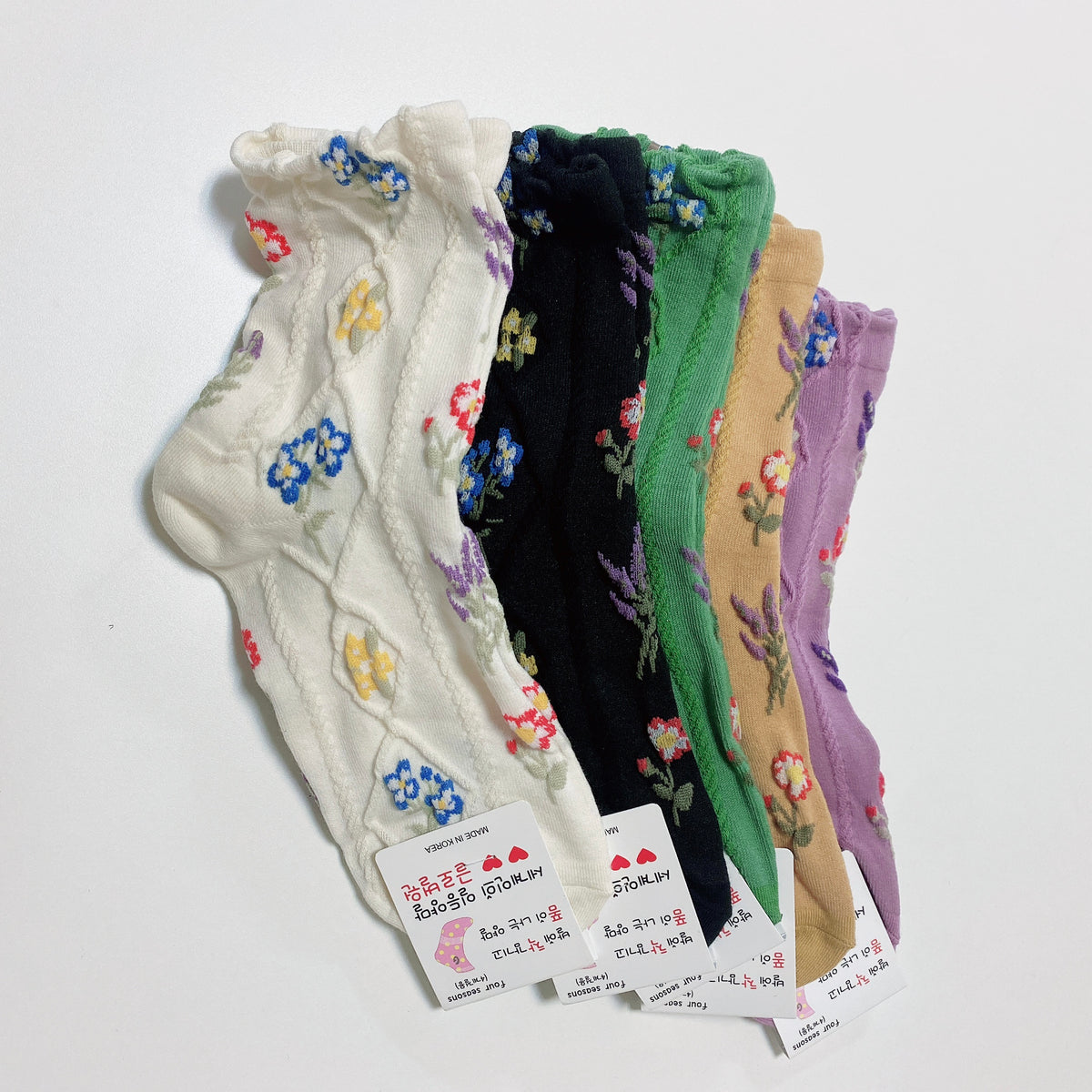 Kitsh Floral Socks – Rococo Seoul