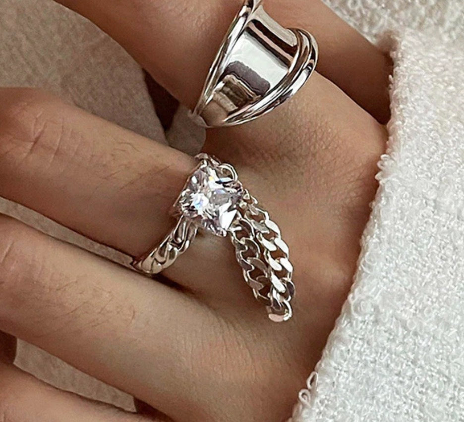 Princess Chain Ring (925 Silver) – Rococo Seoul